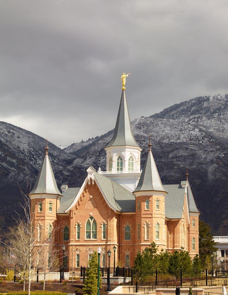 Provo City Center Temple - Delta Stone Products